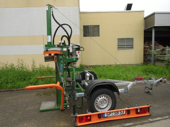 Holzspalter Posch Typ M 6206 - Staufen Baumaschinen GmbH